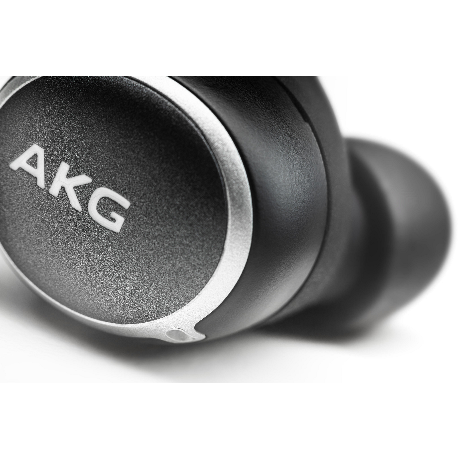 AKG N400NC TWS | True Wireless Noise Cancelling Headphones